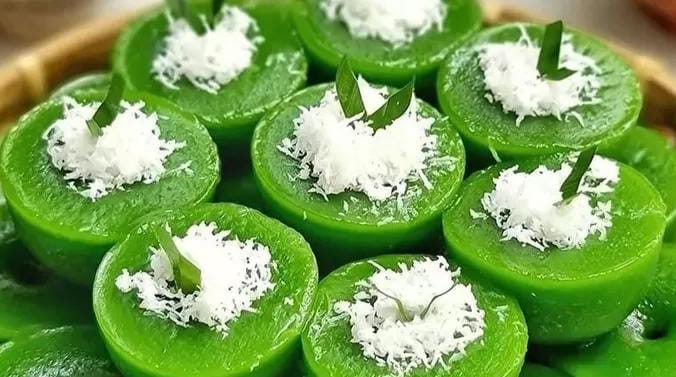 Kue Lumpang Kelezatan Tradisional yang Semakin Populer